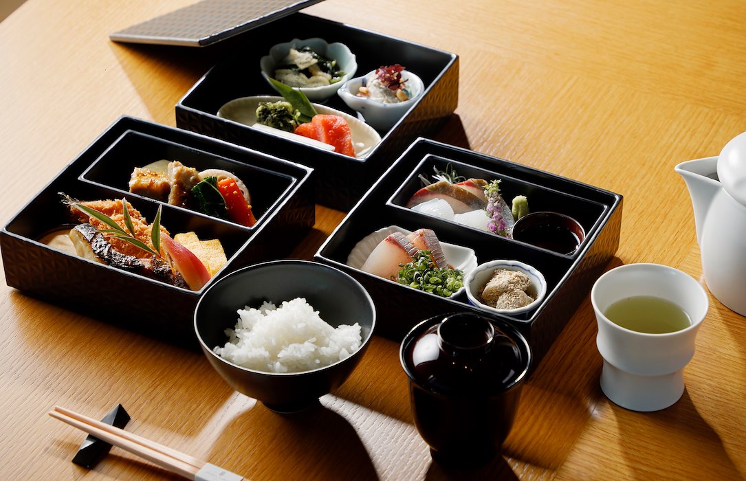 Viridis International Restaurant